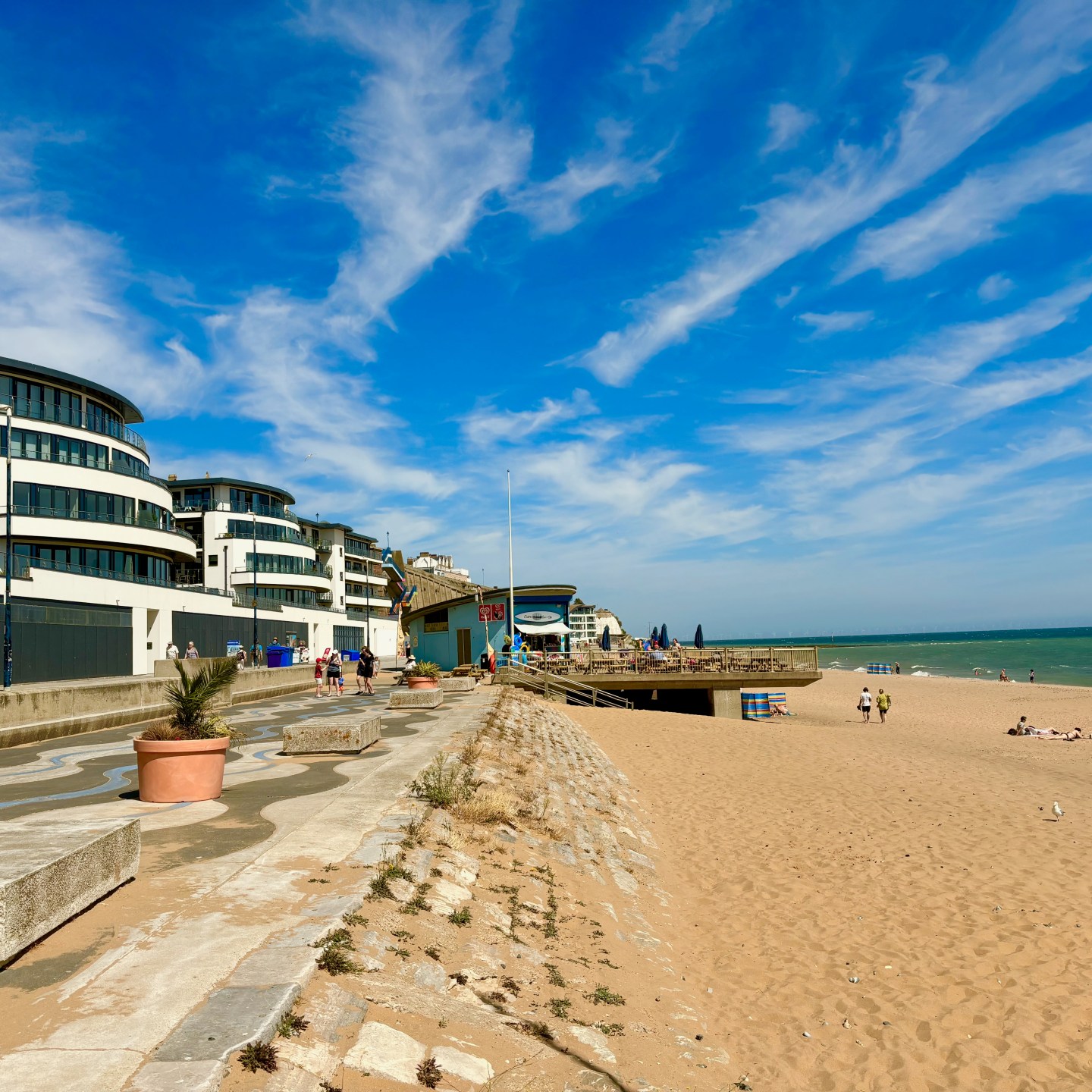 Beaches in Kent – Sandgeek