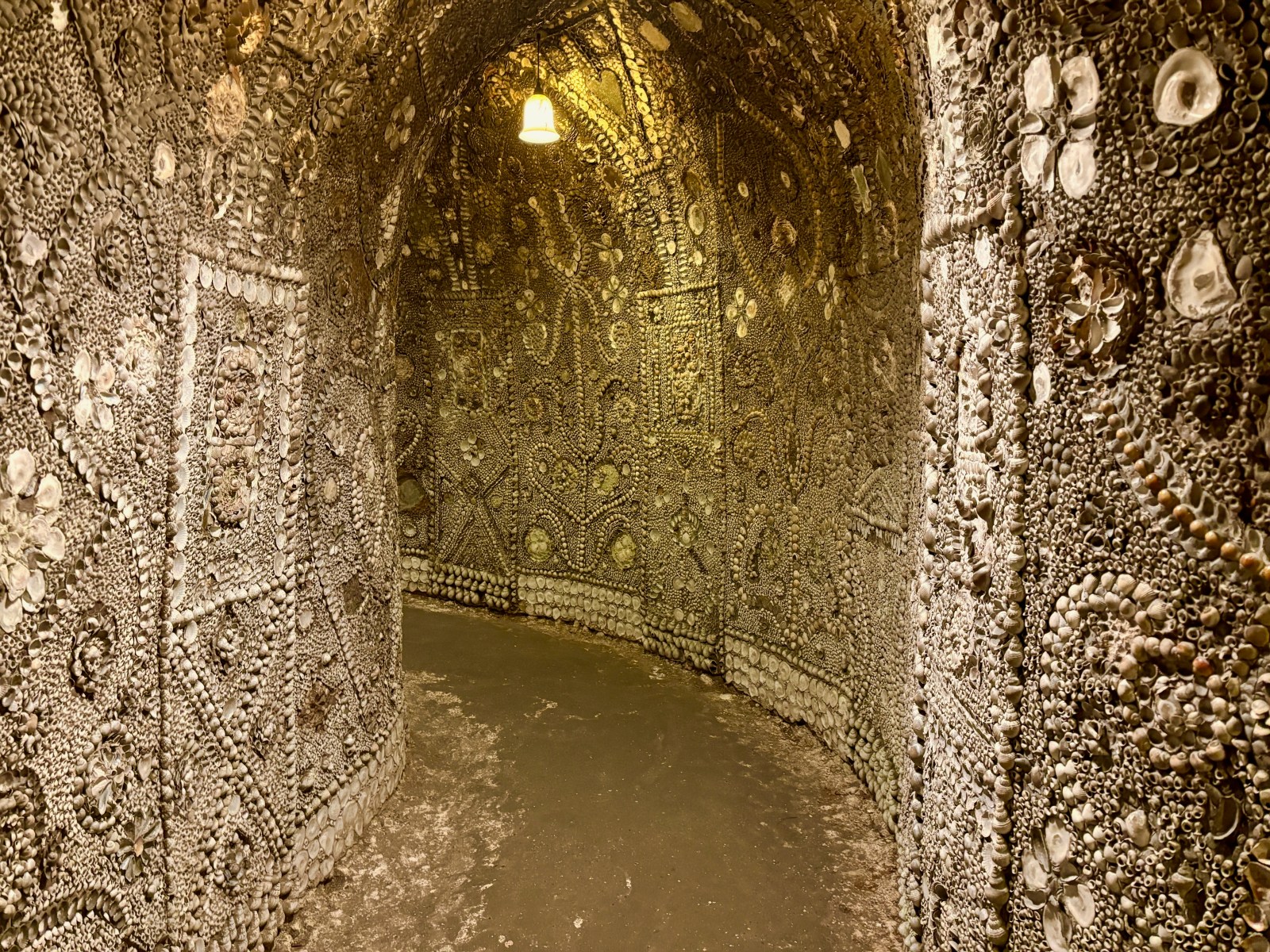 Margate Shell Grotto & Margate Caves: The Ultimate Visit Guide – Sandgeek